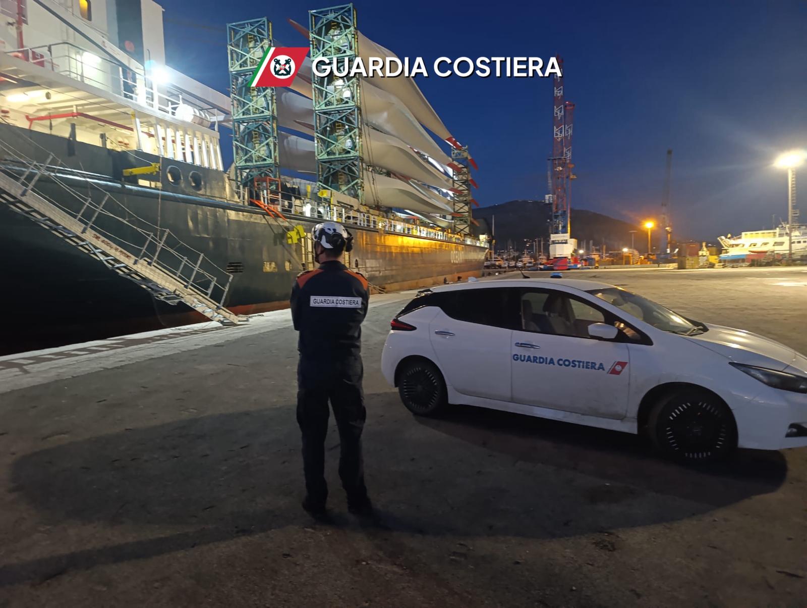 Trapani, la Guardia Costiera blocca al porto una nave straniera che ...