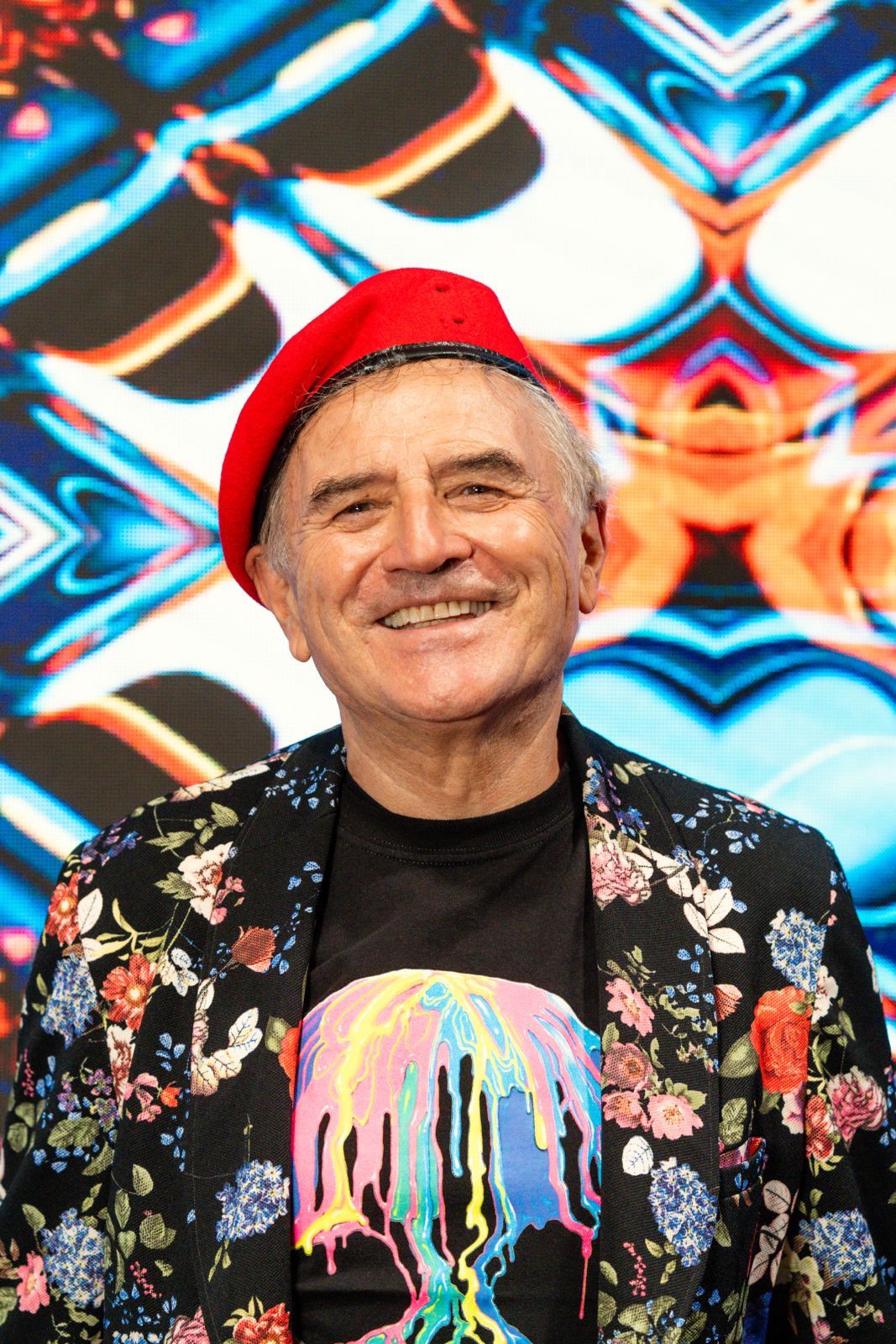 Su Rai 1 il sequel del “Ballo di Simone” prodotto dal marsalese Alex La ...